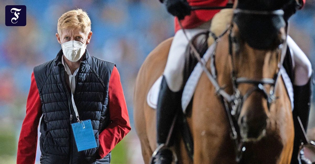 Springreiten: Ehning muss nach Sturz beim CHIO in Aachen passen | FAZ