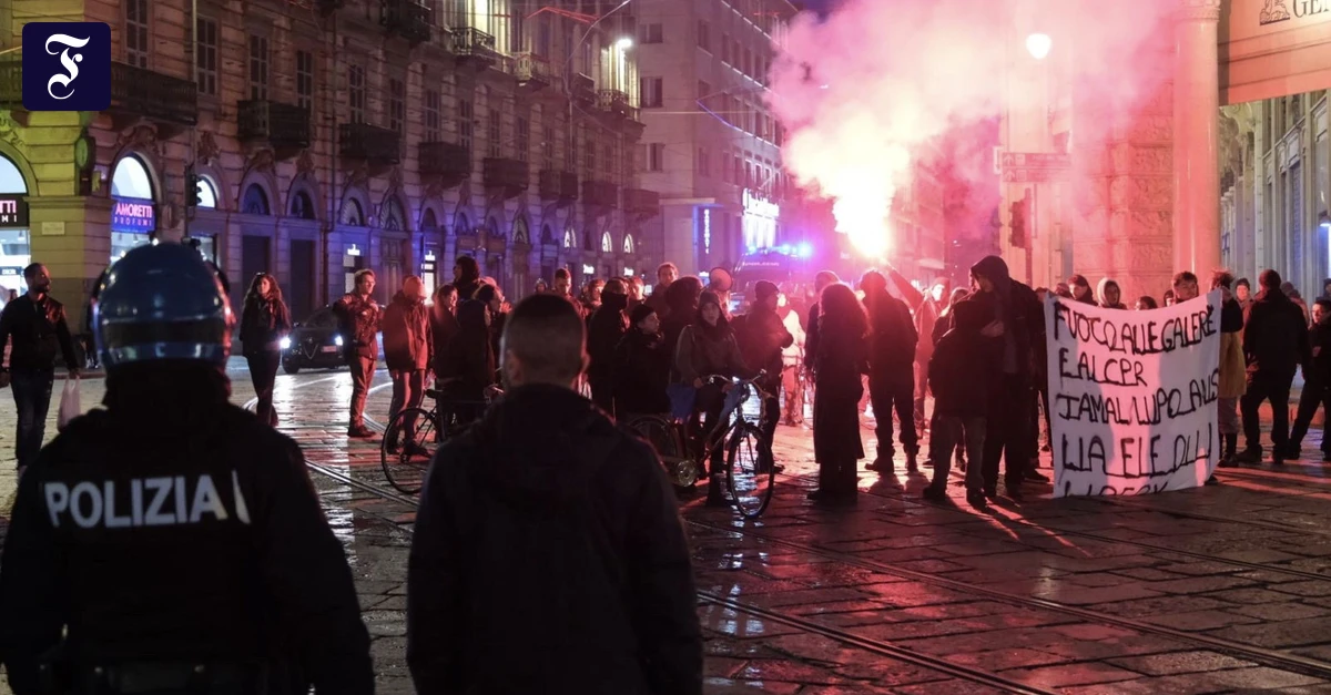 Gewalt bei Demos: Debatte über Italiens Polizei | FAZ