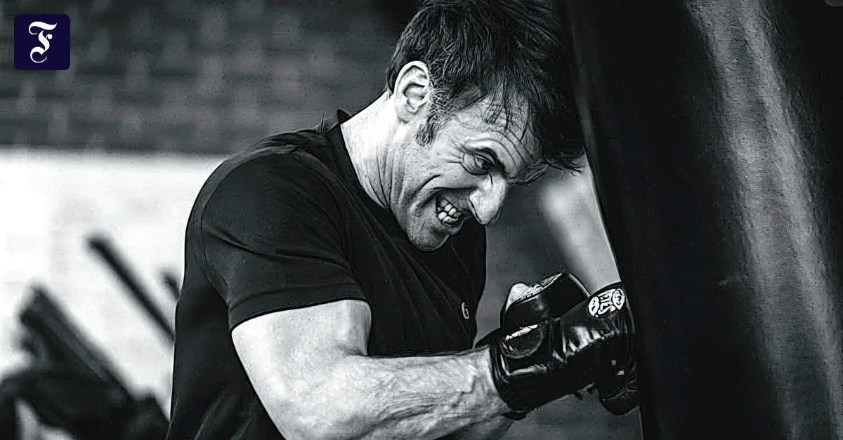 Emmanuel Macron posiert auf Foto als Boxer: Was steckt dahinter? | FAZ