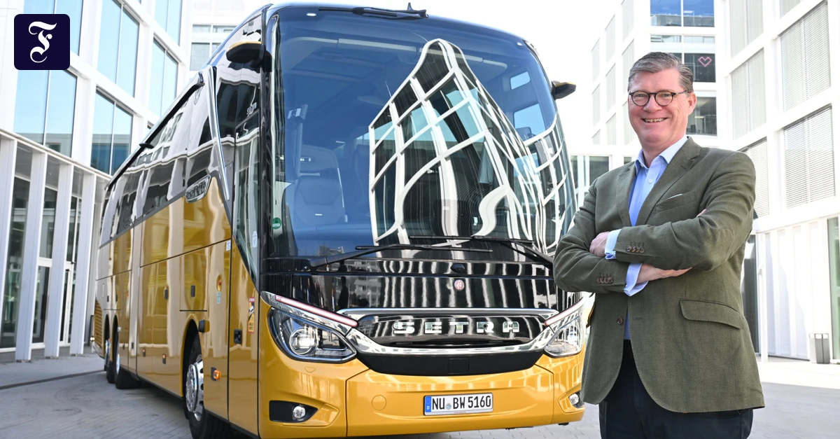 Bus-Boom bei Daimler: Dieser Partner hilft bei der Produktion | FAZ