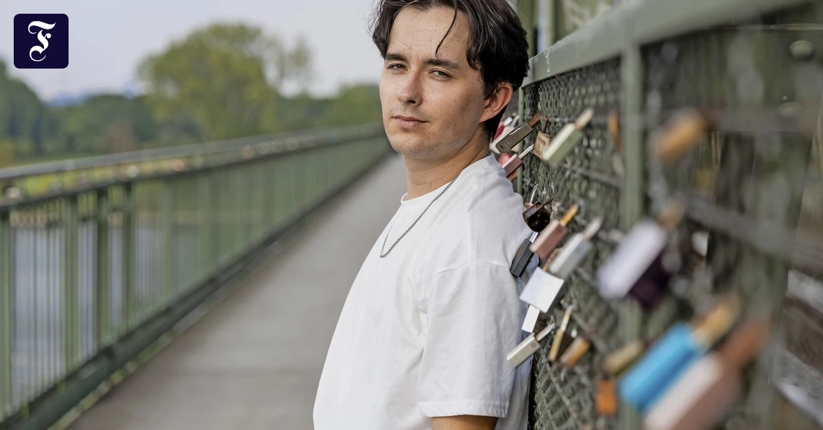 Queere Texte: Maurice Conrad macht alternativen Rap | FAZ