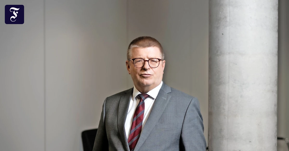 AfD-Kritik: Ist Verfassungsschutzchef Thomas Haldenwang zu forsch? | FAZ