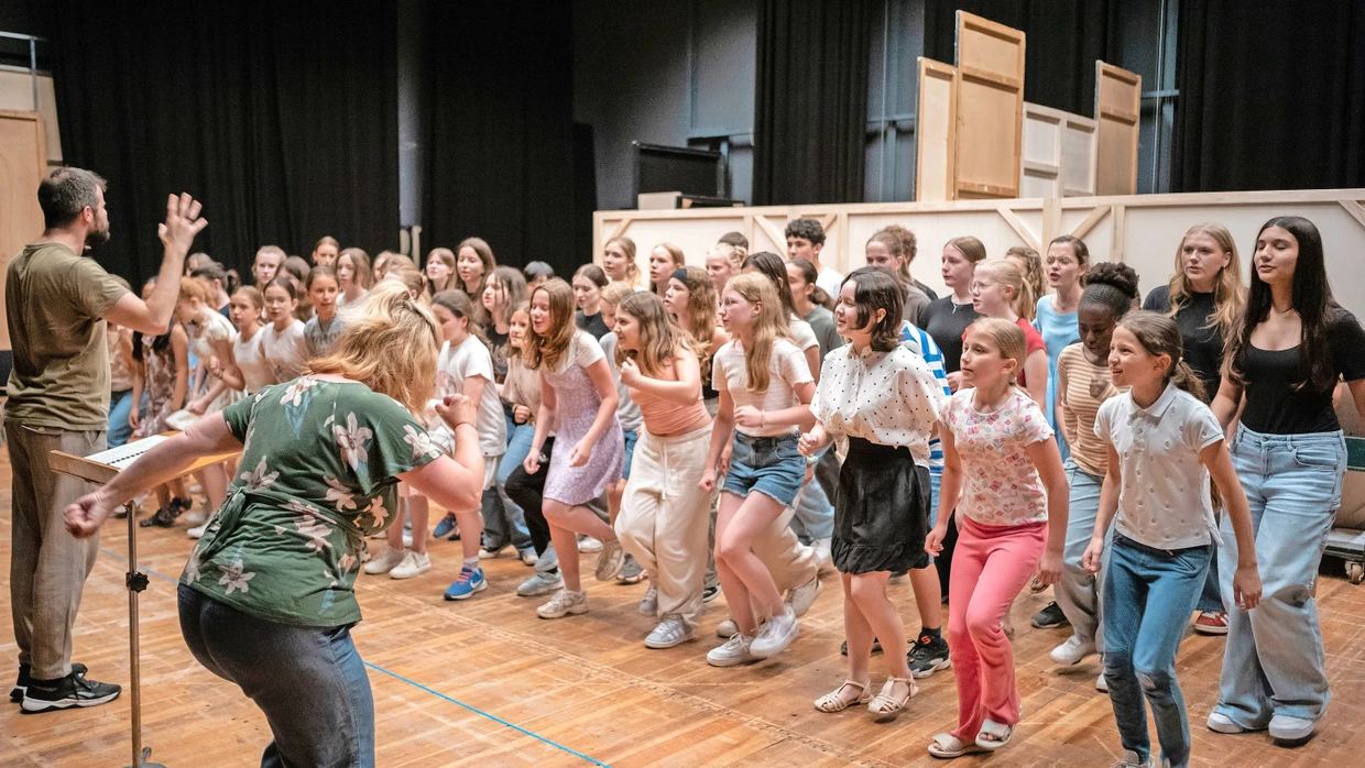 Oper Frankfurt: Großes Finale in der Fanzone | FAZ