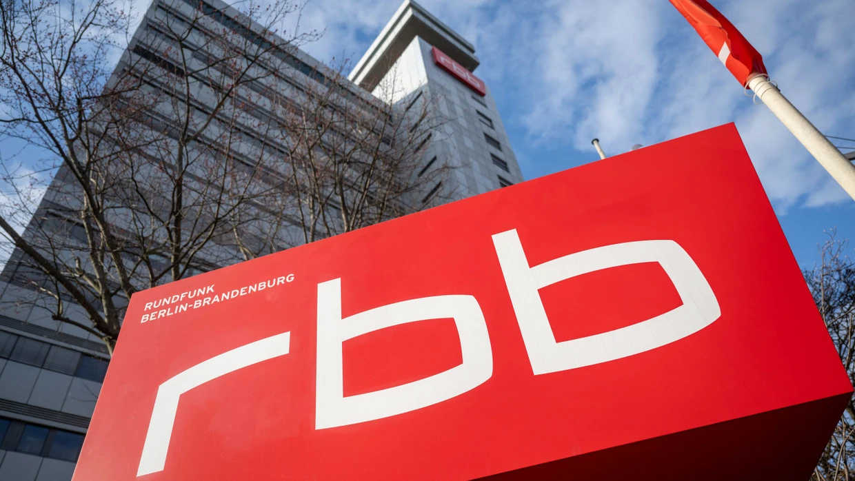 RBB-Chefredakteur fällt nach Rücktritt weich: Neuer Posten für David ...
