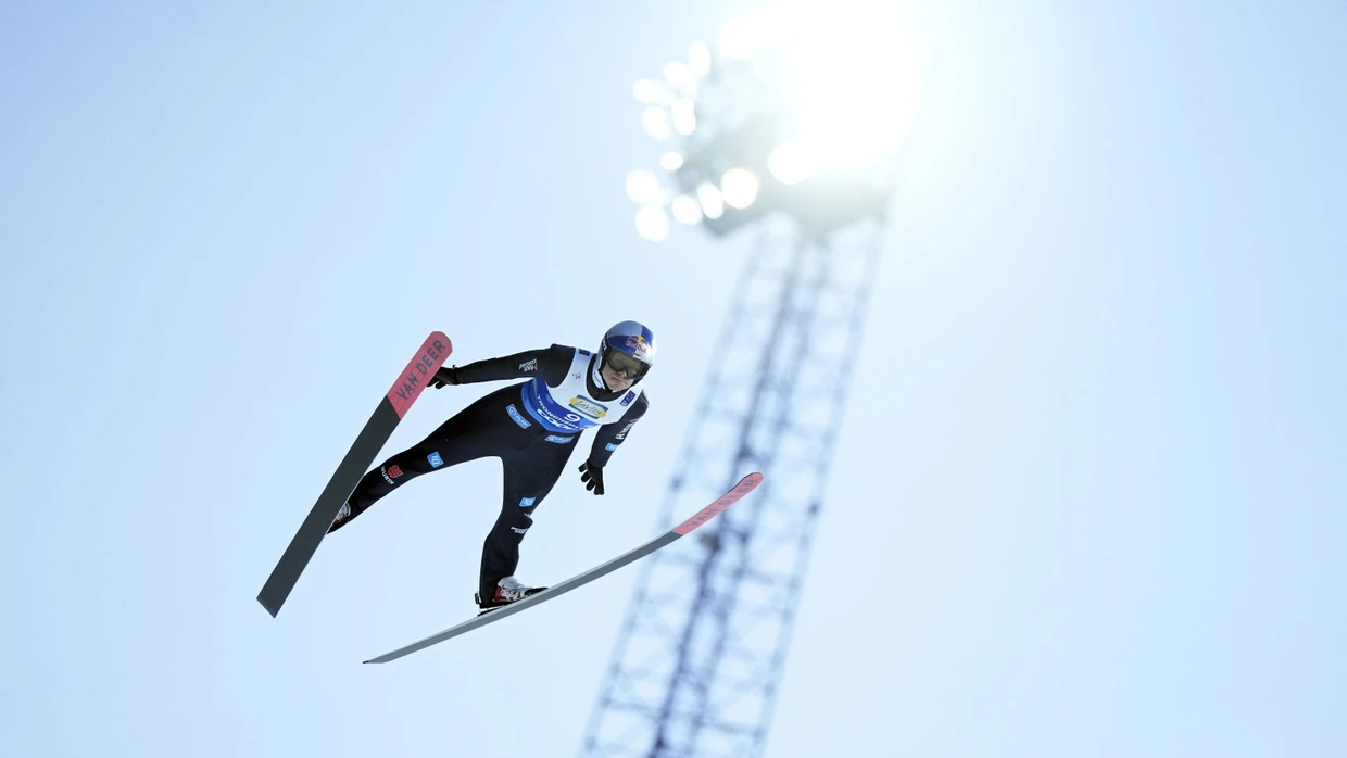Ski-WM 2025: Deutschlands Skisprung-Männer im Teamwettbewerb Vierter | FAZ