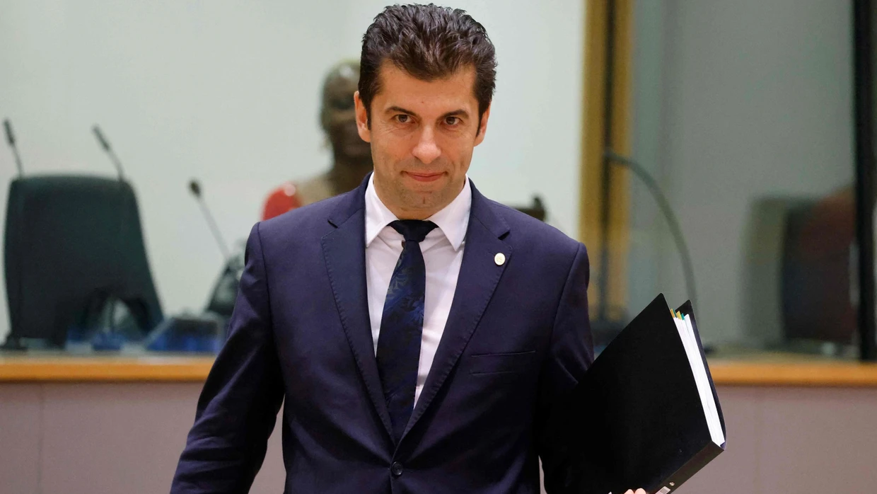 Kyrill Petkow über den Machtkampf in Bulgarien | FAZ