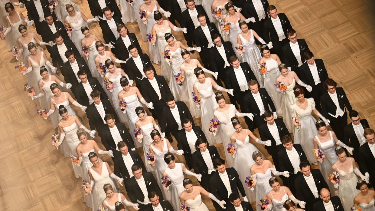 Stefanie Sargnagels Buch über den Wiener Opernball | FAZ