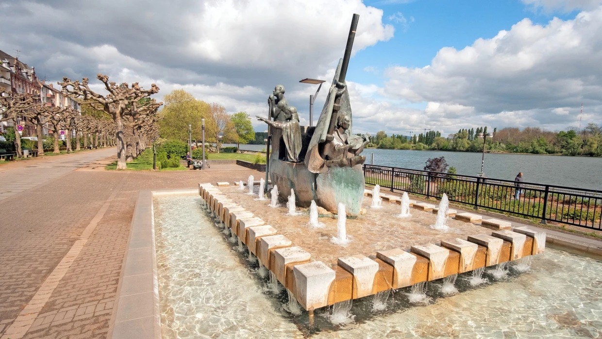 Saisonstart für rund 60 Brunnen und vier Wasserspielplätze in Mainz | FAZ