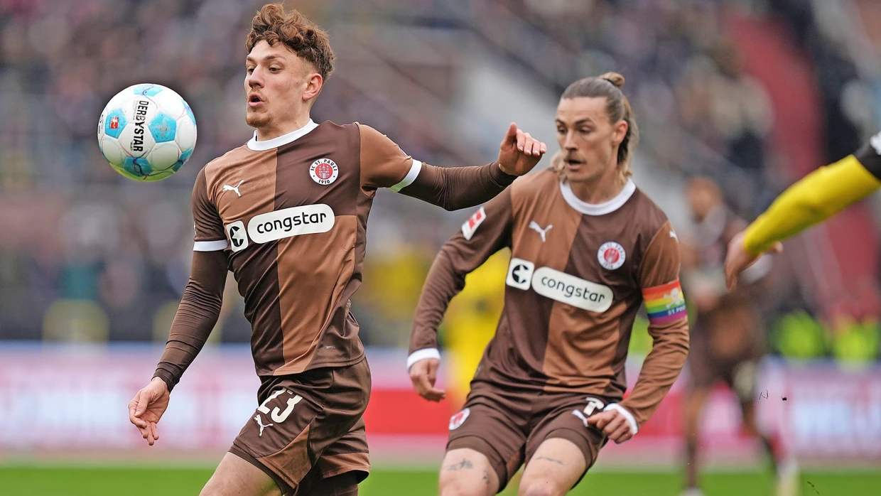 FC St. Pauli mit Tor-Problemen in der Fußball-Bundesliga auch gegen BVB ...