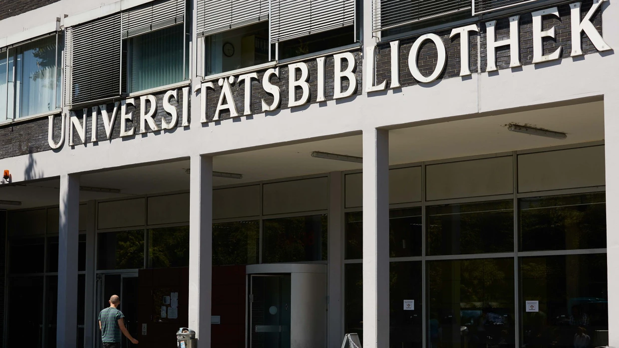Unibibliothek Frankfurt: Neubau rückt in weite Ferne | FAZ