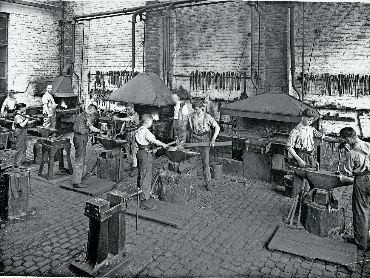 IG Farben: Chemiekonzern, Nazis und jahrzehntelange Abwicklung | FAZ