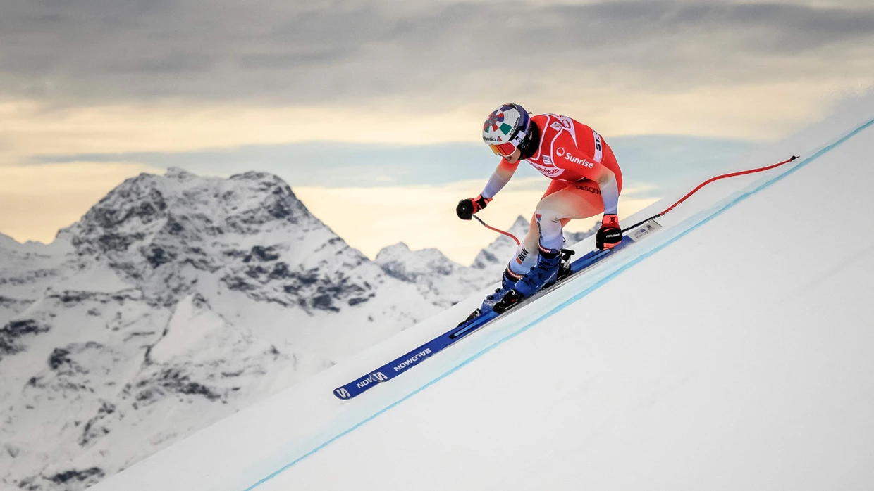 Ski-Olympiasiegerin Gisin nach Sturz an Halswirbelsäule verletzt | FAZ