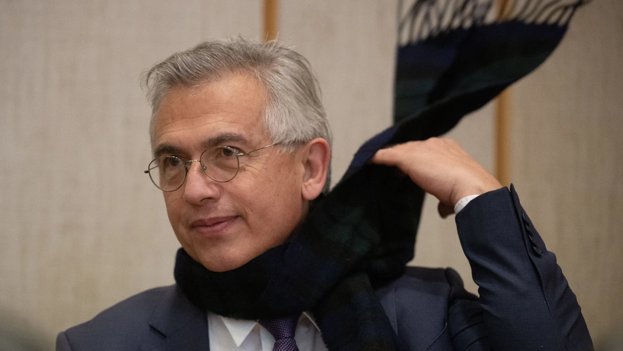 Frankfurt: Peter Feldmanns Liste steht trotz Ermittlungen zur Wahl | FAZ