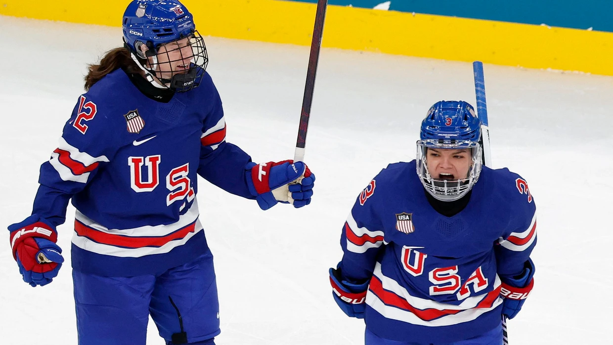 Olympia 2026: USA gegen Kanada im Eishockey-Finale der Frauen | FAZ