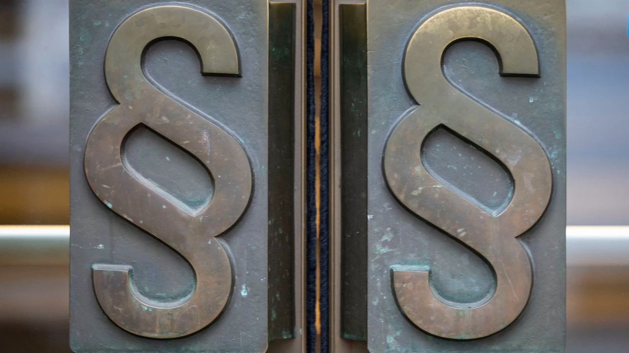 Latham holt vier Partner von Freshfields | FAZ