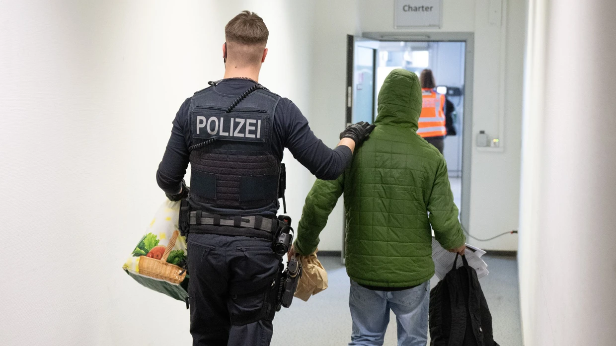 EU-Asylpolitik: Abschiebungen gehören dazu | FAZ