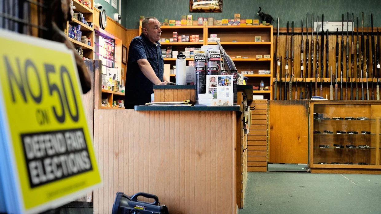 Liveblog USA unter Trump: Kalifornien: Verbot, Schusswaffen offen zu ...