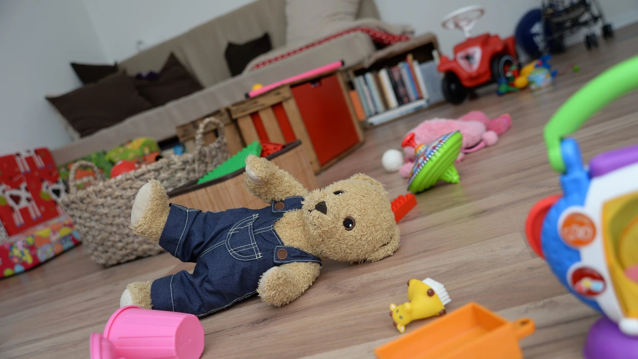 Eltern-Blog „Schlaflos“: „Wir machen jetzt Teller abräumen advanced“ | FAZ