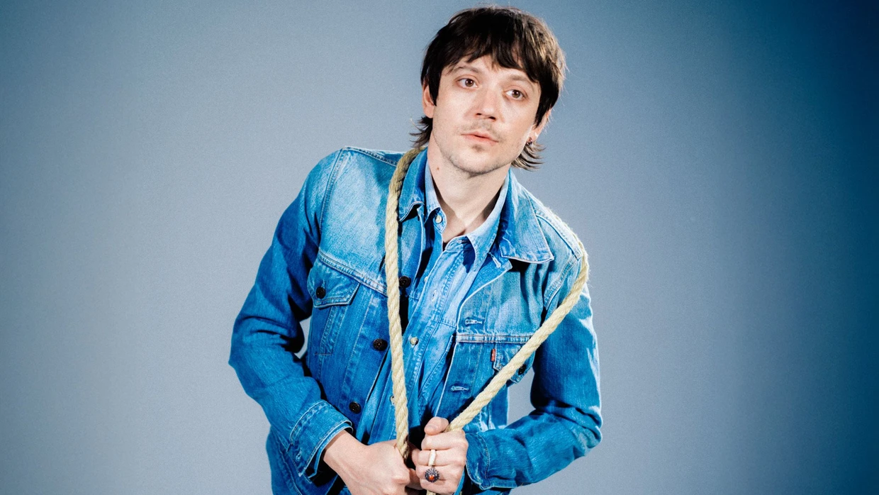 "Dunkle Magie" von Ariel Oehl ist ein besonderes Weihnachtsalbum | FAZ