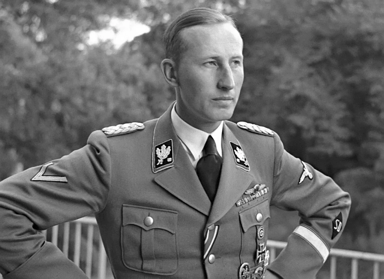 Richard J. Evans: 24 Portraits von Hitlers Komplizen | FAZ
