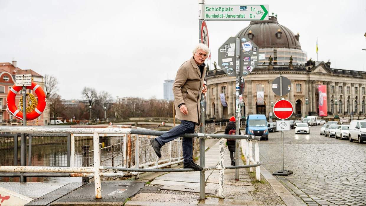 Verkehr: Lobbyist Roland Stimpel will mehr Platz für Fußgänger schaffen ...