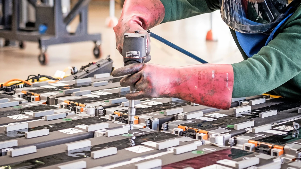 Batterierecycler Accurec aus Krefeld ist auf der Jagd nach Lithium | FAZ