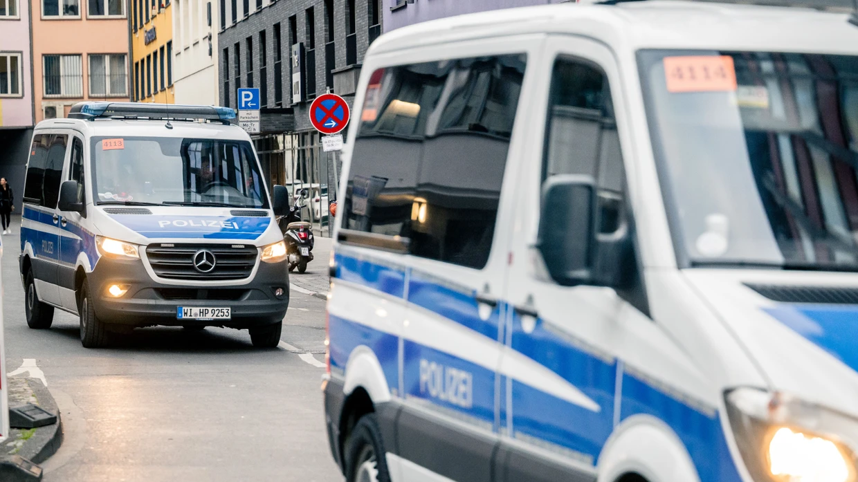 Kassel: Polizei fährt im Einsatz neun Jahre alten Jungen an: Aktuelle ...