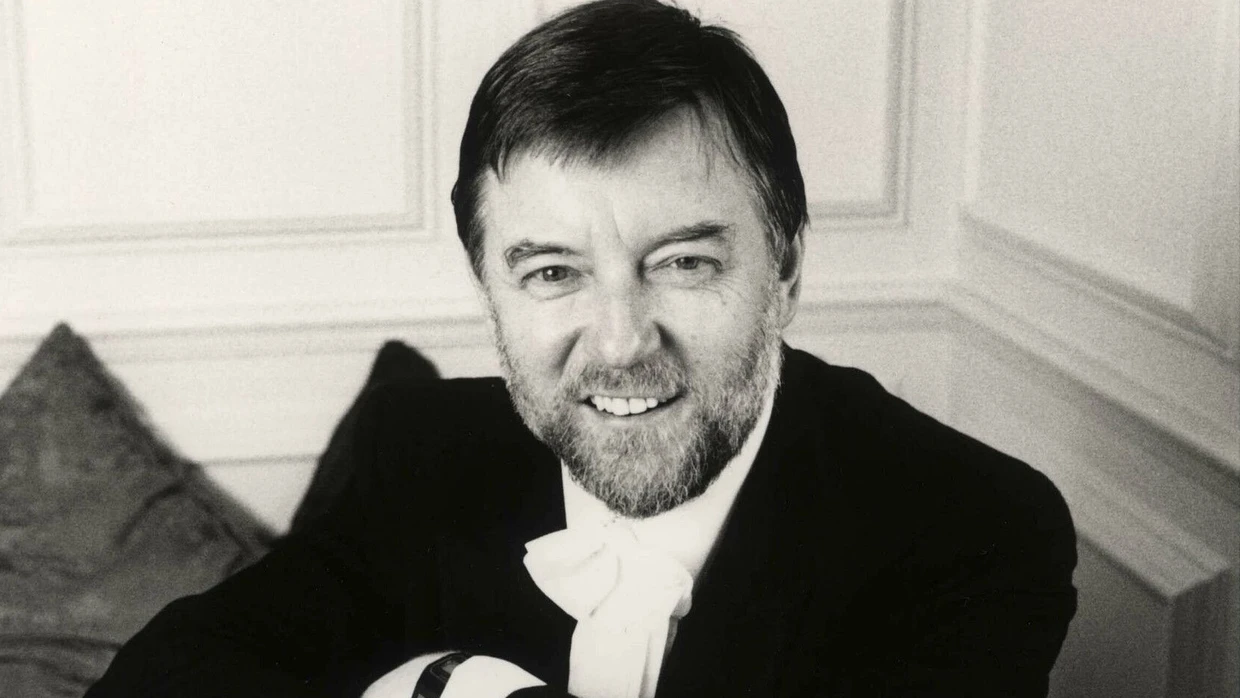 Zum Tod des Dirigenten Sir Andrew Davis | FAZ