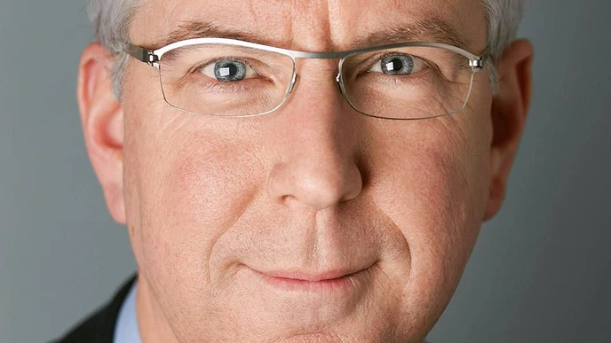 Peter Carstens - Autor in der Redaktion von FAZ.NET