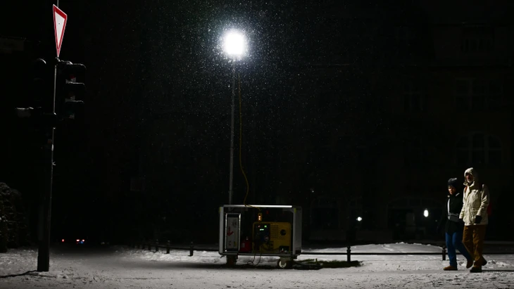 Innenminister warnt vor Erstarkten des Linksextremismus | FAZ
