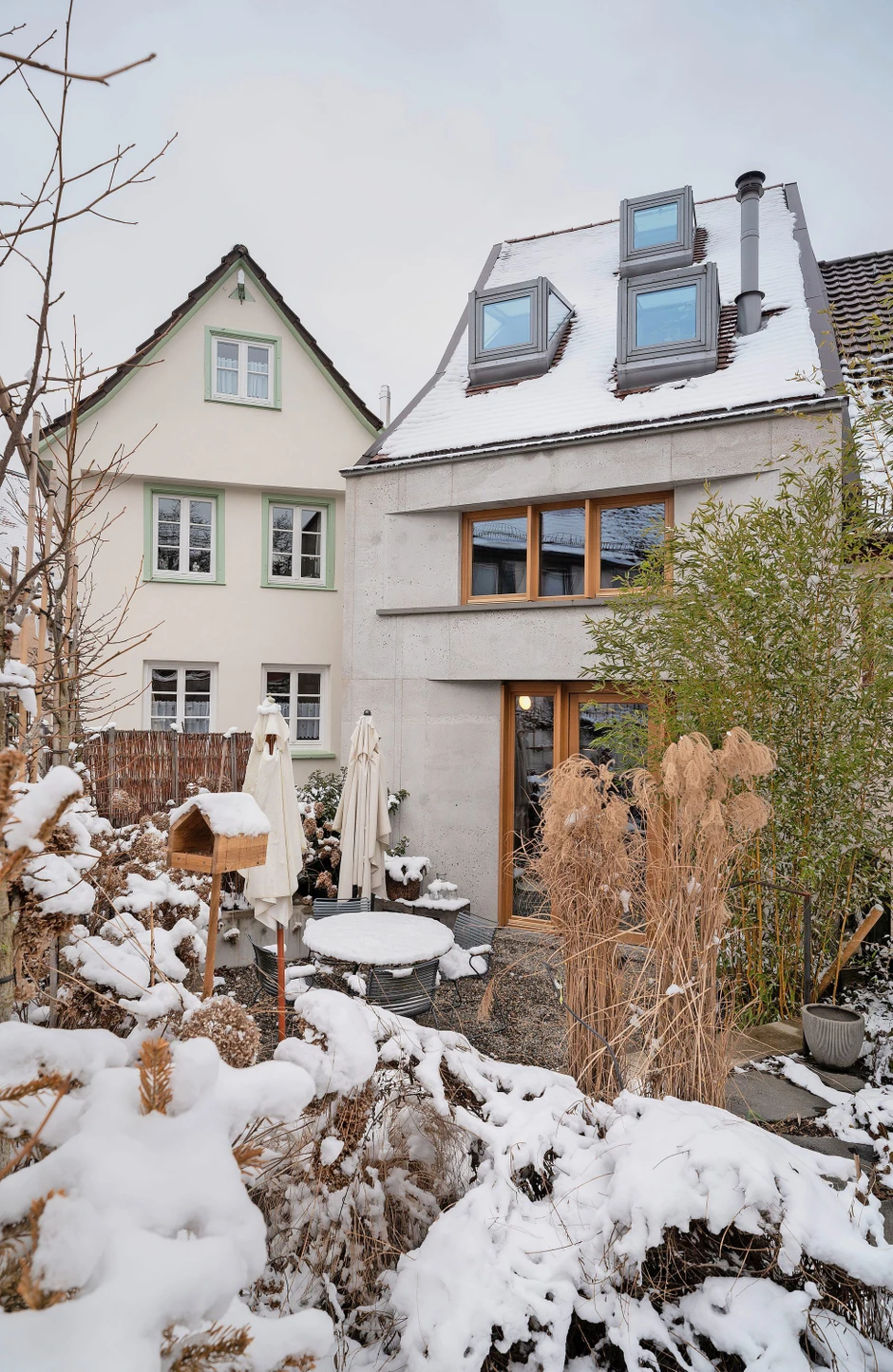 So gut macht sich ein Neubau aus Beton in der Altstadt | FAZ