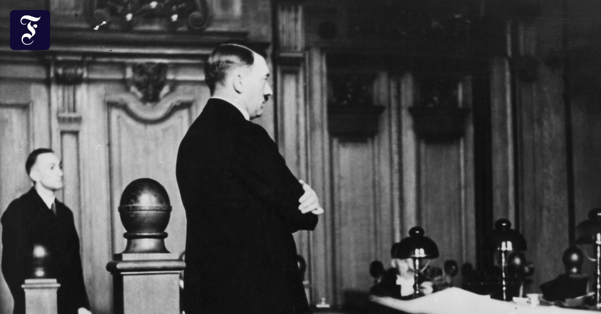 Historisches E-Paper: Hitler vor Gericht