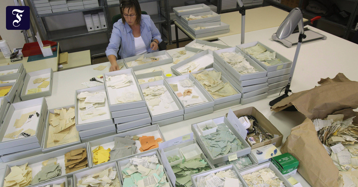 Die virtuelle Rekonstruktion der Stasi-Akten steht vor dem Aus