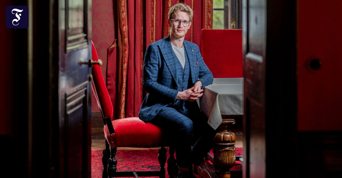 Thomas Guggeis tritt sein Amt als Generalmusikdirektor der Oper ...