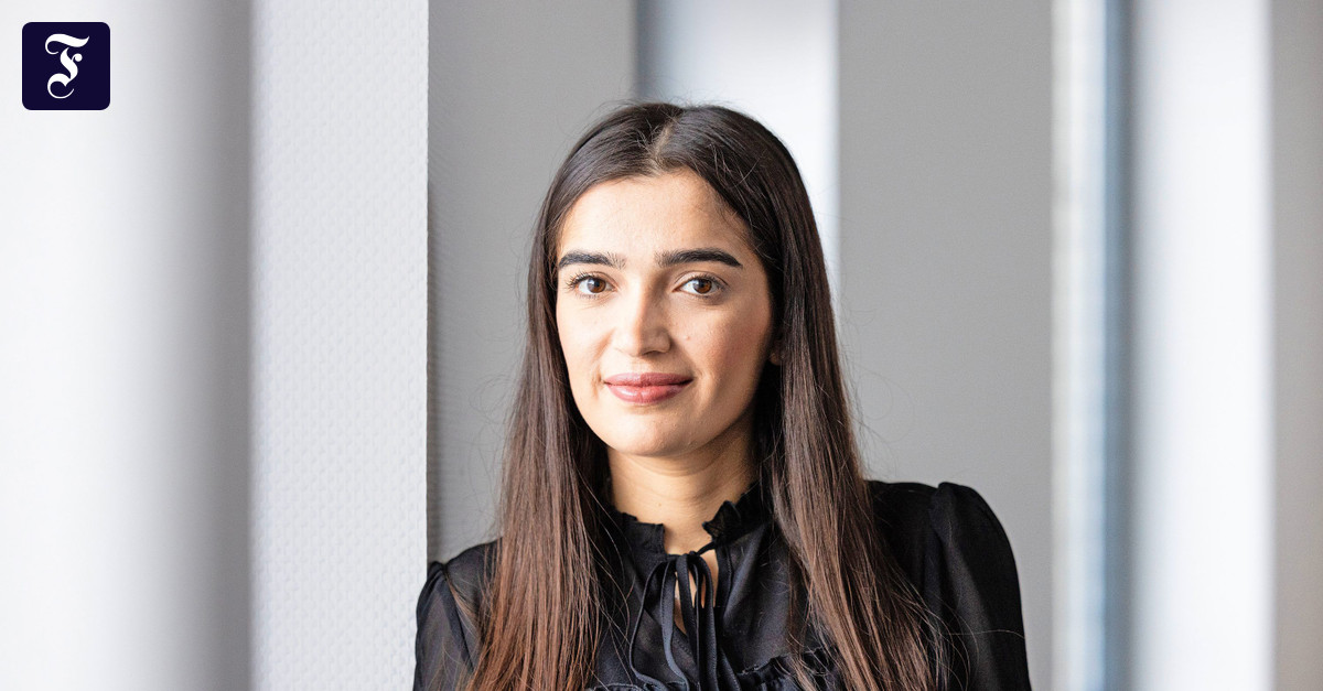 IHK-Willkommenslotsin: Wege aufzeigen in den Wohlstand