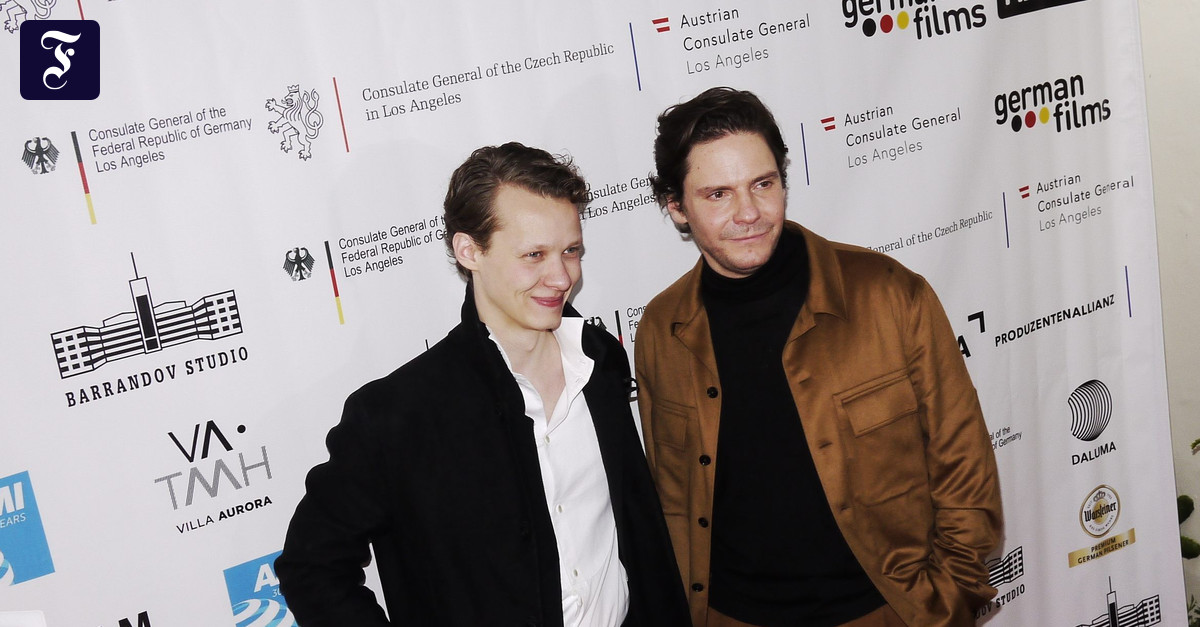 Oscar-Nominierung: „Im Westen nichts Neues“-Darsteller feiern