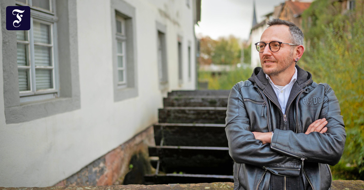 Daniel Holbe schreibt in der Wetterau spielende Krimis