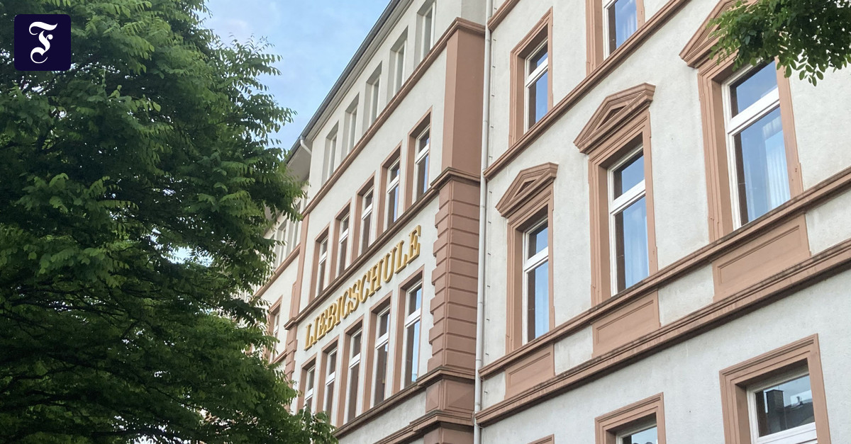Abi-Motto im NS-Jargon: Liebigschule in Gießen hat gut reagiert