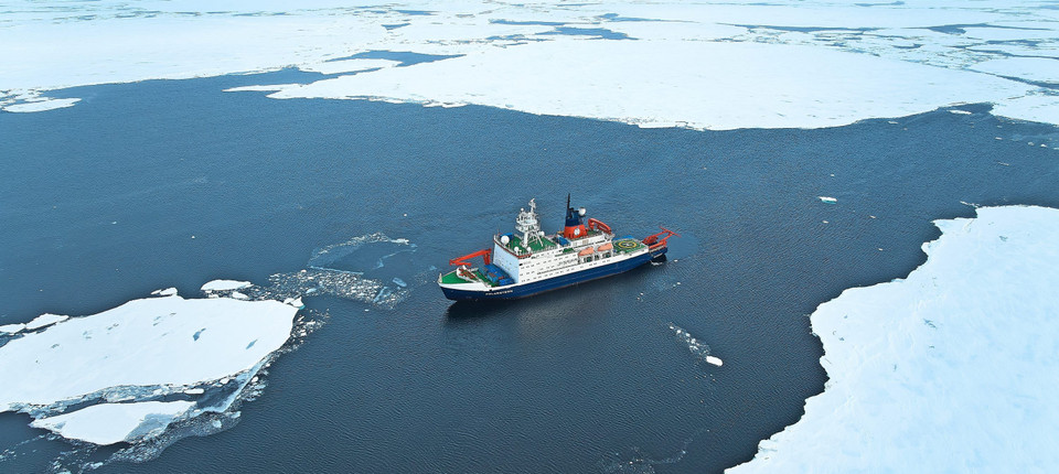 Das Forschungsschiff „Polarstern“ erreicht den Nordpol
