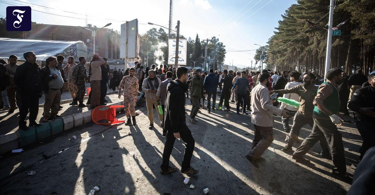 Iran: Anschlag nahe Solaimani-Grab fordert mehr als 100 Tote
