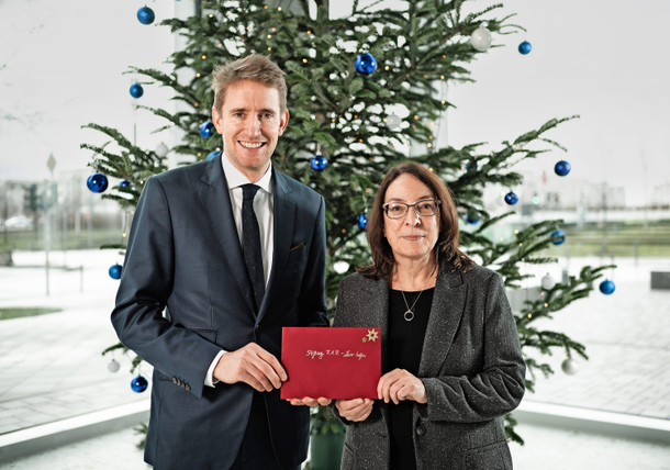 Bilderstrecke zu: F.A.Z.-Leser helfen: Hilfe am Bahnhof und in der Wüste - Bild 2 von 5 - FAZ