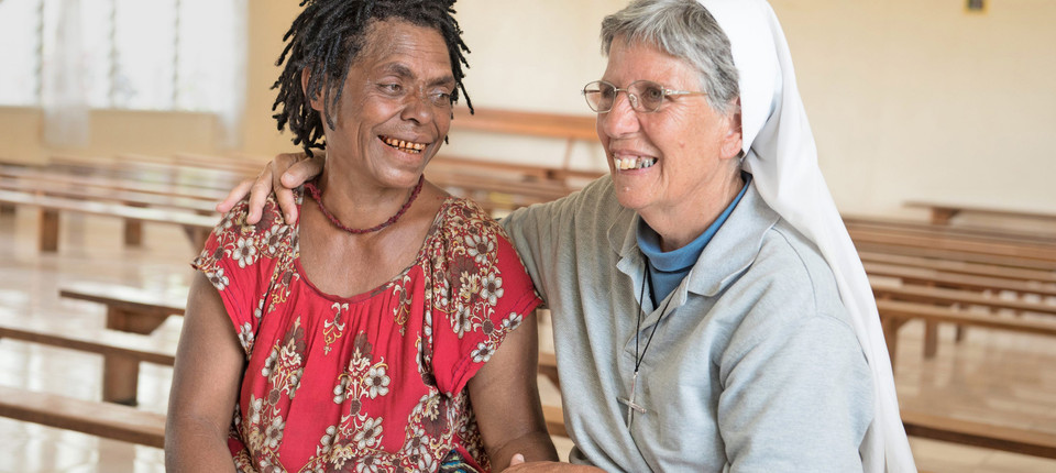 Aberglaube: „Plötzlich steht man als Hexe am Pranger“ – Brights – Die ...