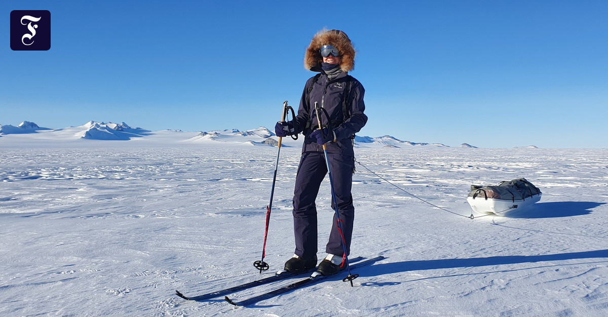 Expeditionist Anja Blacha in an interview about being alone in ...