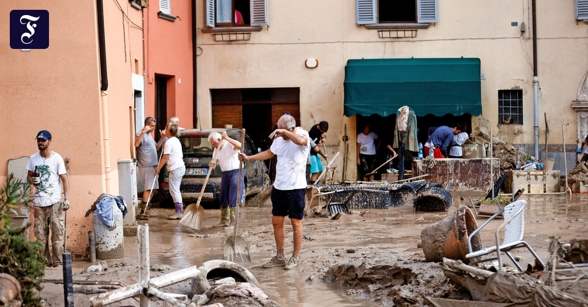 Italien von Überschwemmungen betroffen: Mindestens zehn Tote
