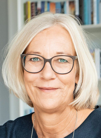 Interview: Rowohlt-Verlegerin Nicola Bartels zu Papierpreisen