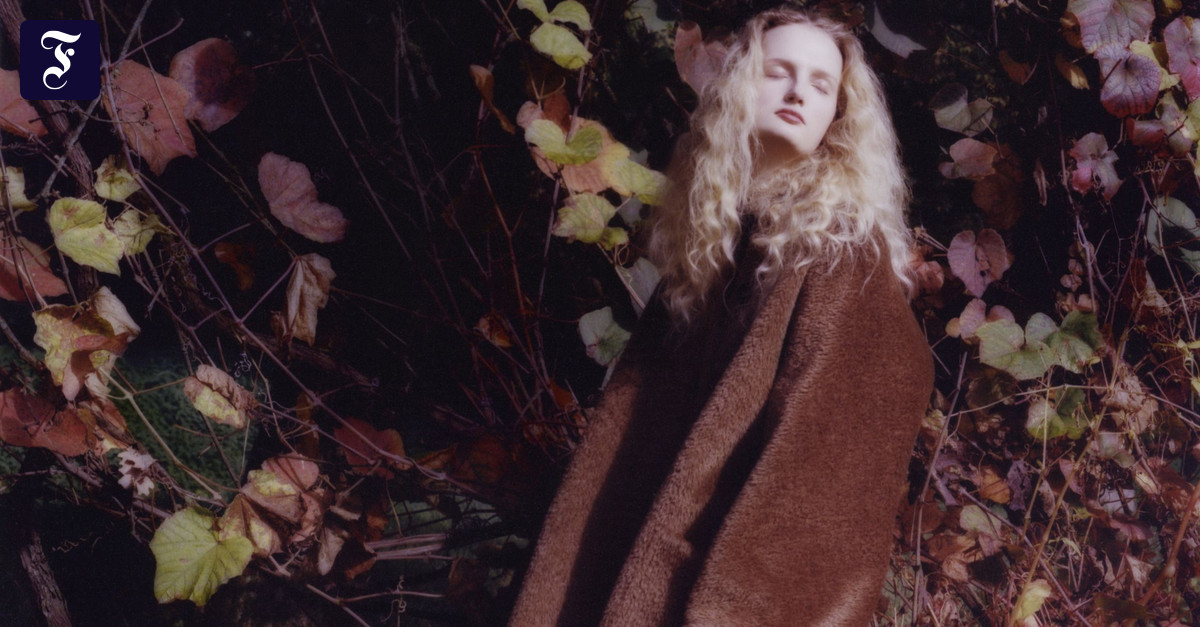 Fotoshooting in der Natur: Models im Herbst