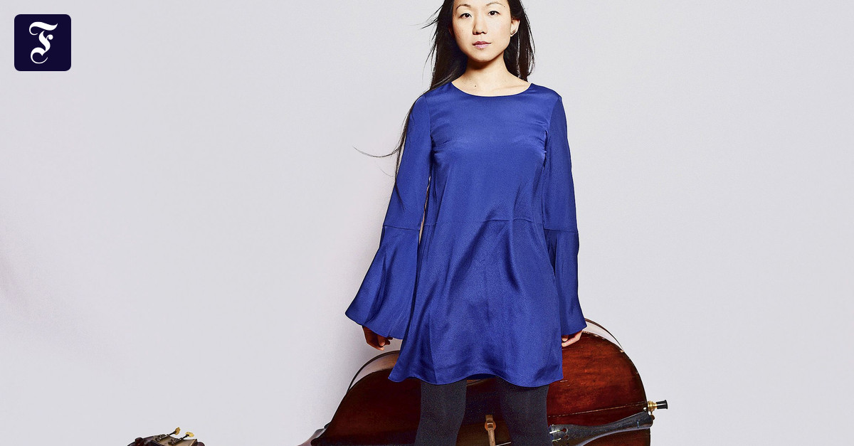 Linda May Han Oh: Die Jazz-Bassistin und die hr-Bigband