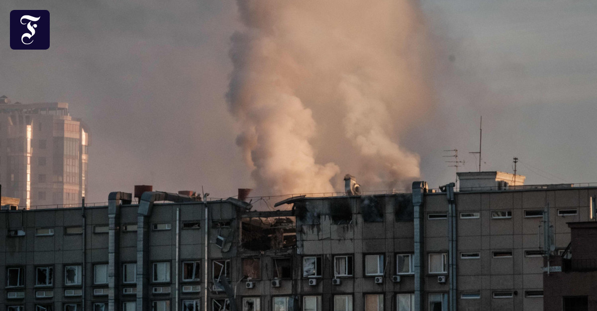 Belarus bewaffnet den Zivilschutz: Abermals Explosionen in Kiew