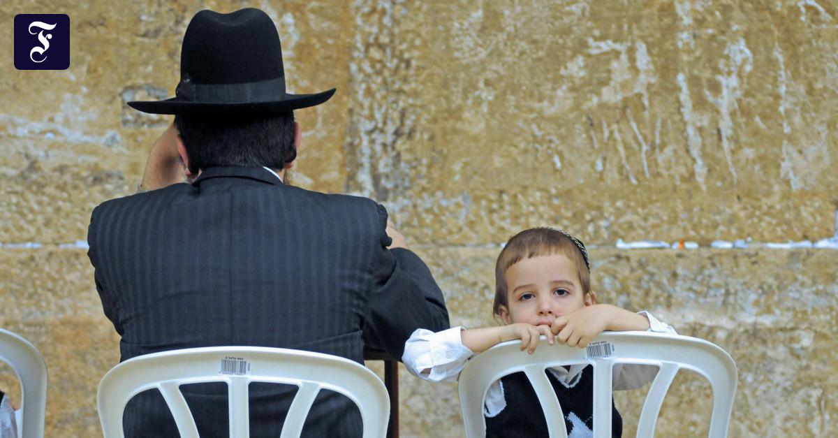 Judentum: Wer bestimmt darüber ab wann man Jude ist?