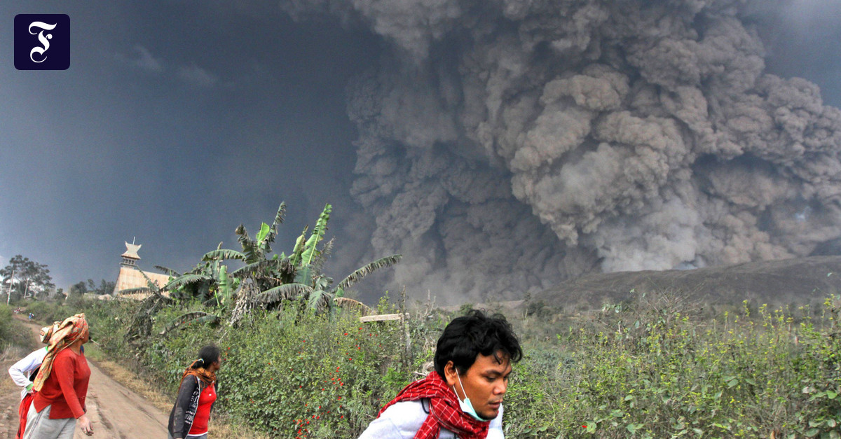 Vulkanausbruch auf Sumatra: Mindestens 15 Tote nach Eruption des ...